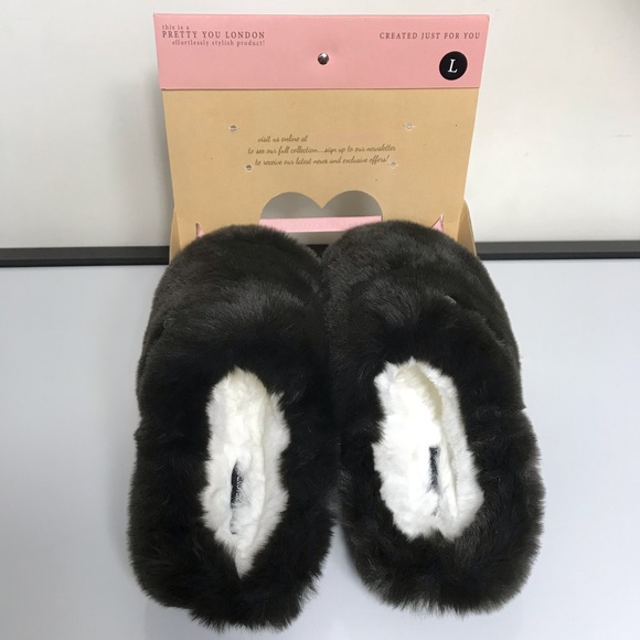 Pretty You London | Shoes | Pretty You London Asa Curve Cut Slippers ...